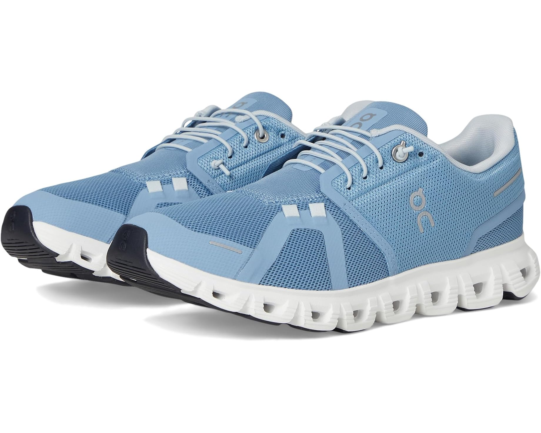 The Best Walking Shoes for Europe - Fabulous after 40