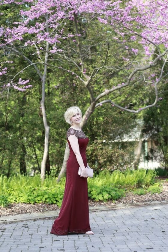 Best Mother of the Bride Dress Color? Wedding Fashion Tips