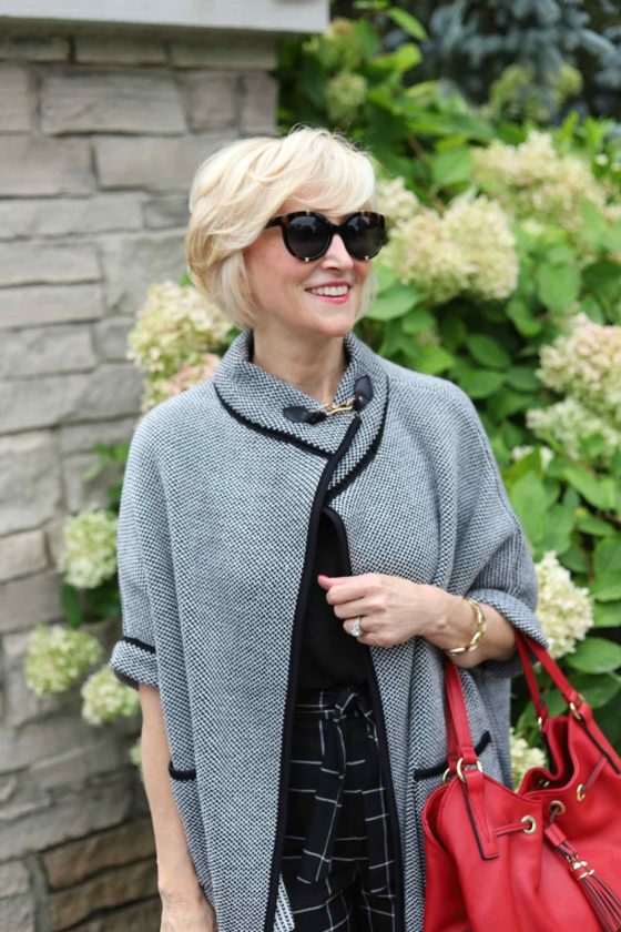 How to Wear a Cape with Style: Tips and Tricks
