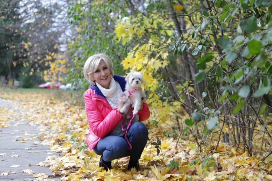 Two Cute, Comfy Outfits to Walk the Dog